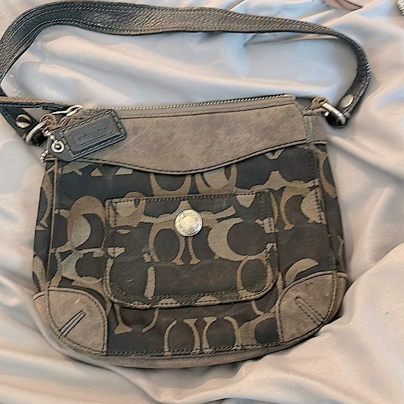 Coach | Bags | Vintage Coach Chelsea Optic Signature Logo | Poshmark